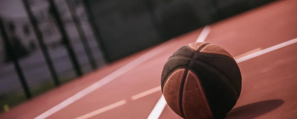 How Charter Bus Travel Shapes Basketball Performance